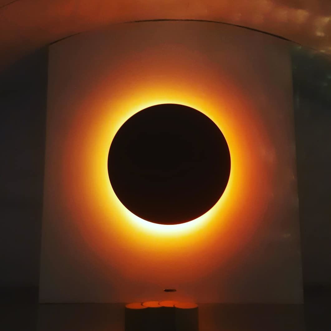 The-Moment-of-the-Eclipse-Kwangho-Lee-e-Wang-Soderstrom-per-Noroo ...